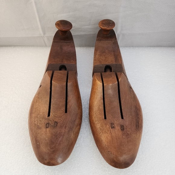 Jones & Vining | Other | Vtg Jones Vining Adjustable Wood Shoe Tree ...